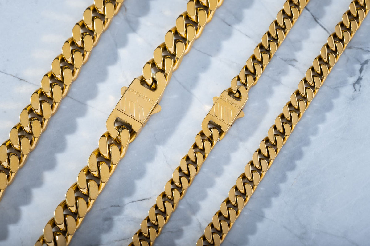 Gold plated vs solid gold. How to spot the differences?