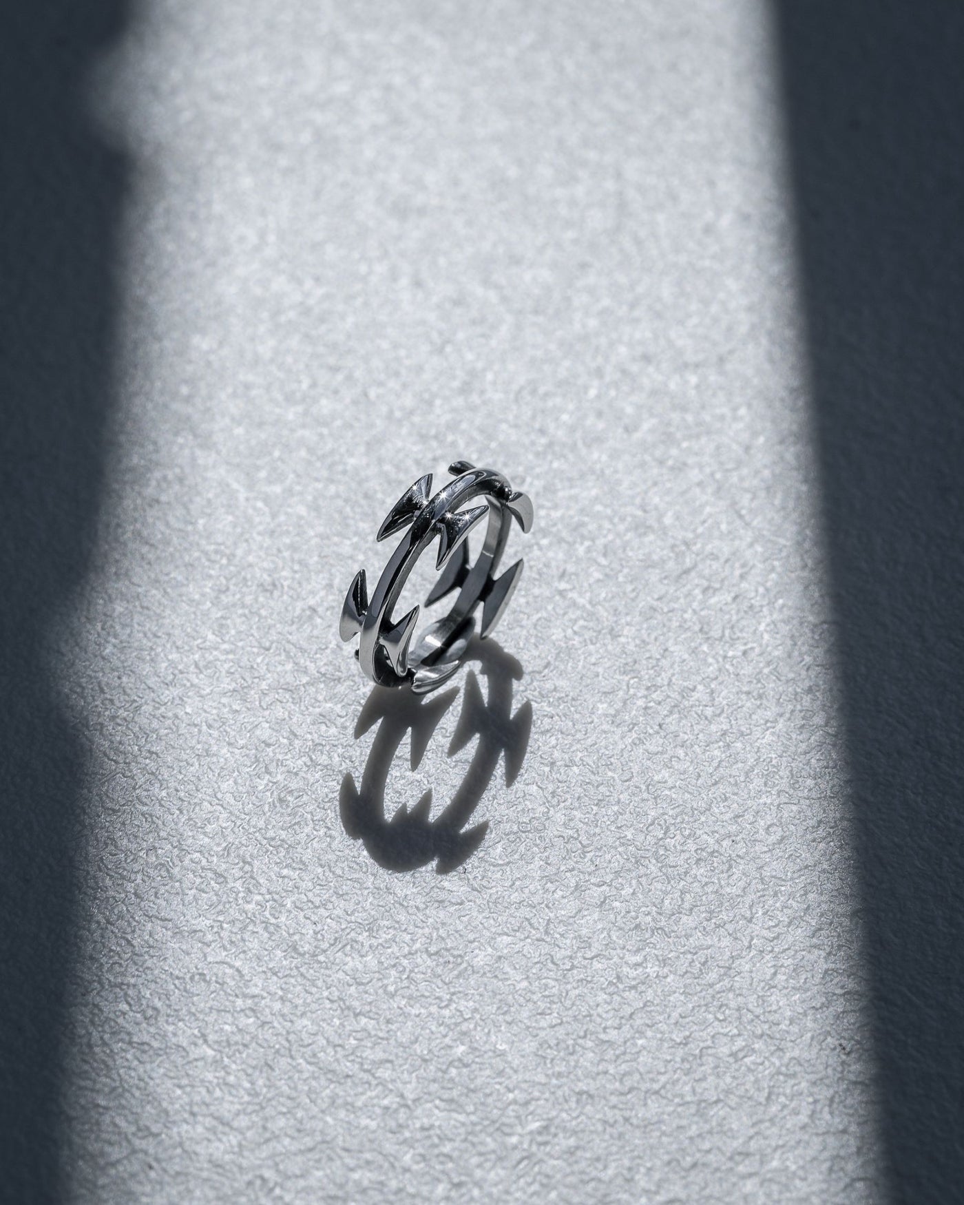 How to make a ring smaller without resizing: Our Top 7 Tips