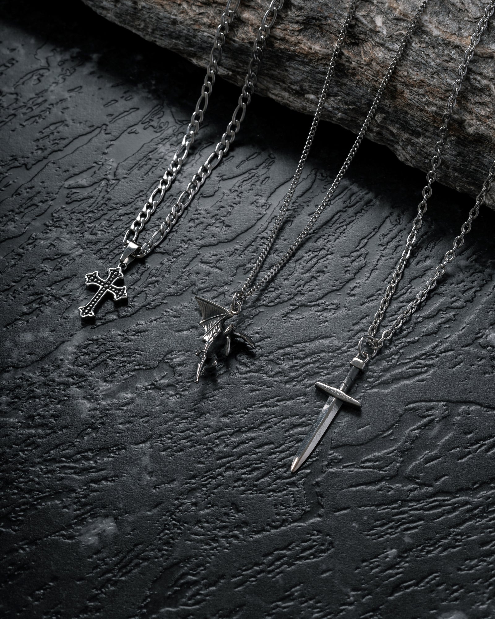 How to shorten a chain necklace that is too long?