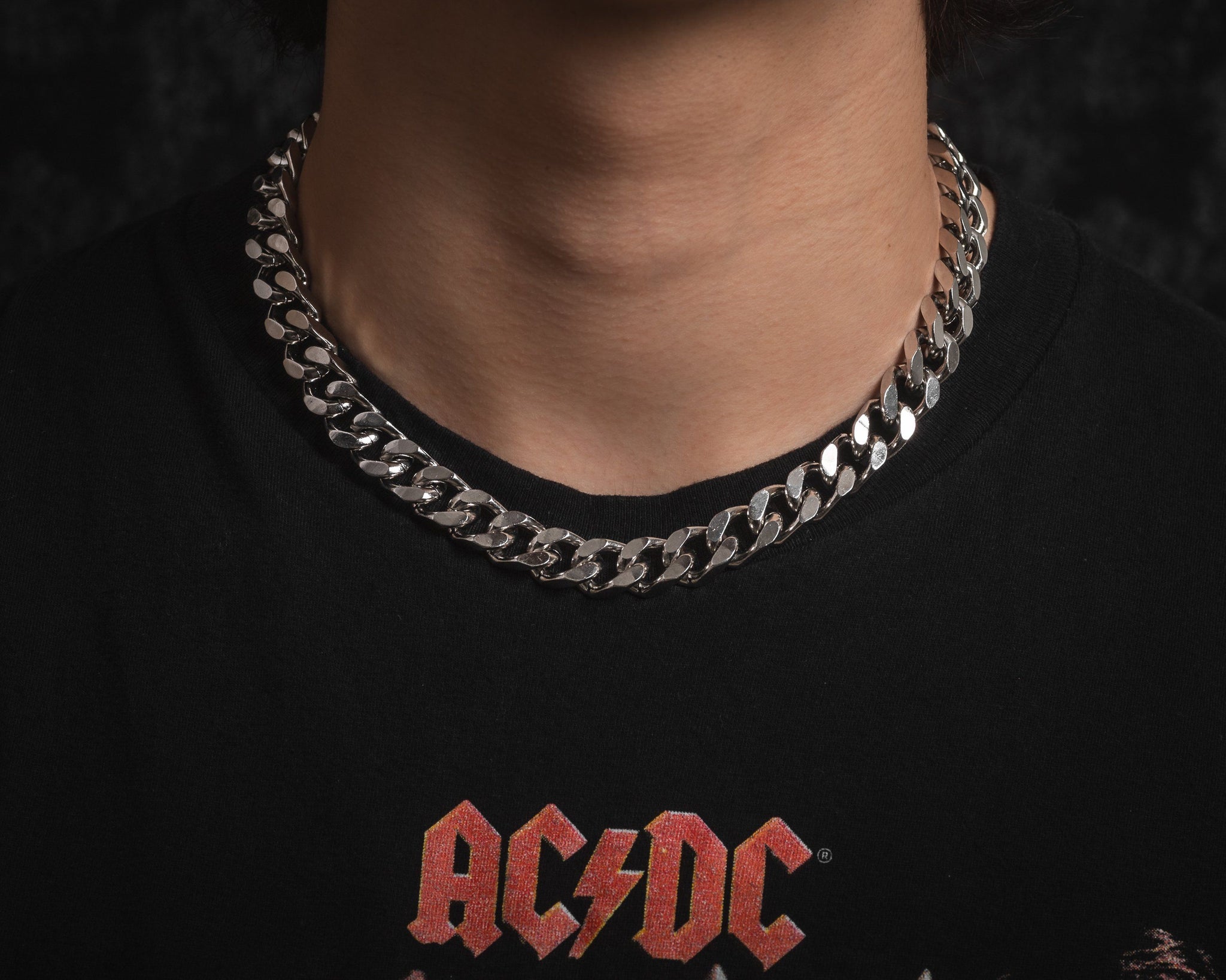 History of The Legendary Cuban Link Chain